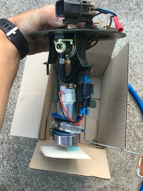 Walbro High Flow E85 Safe Fuel Pump with Z32 Installation Kit – RGS ...
